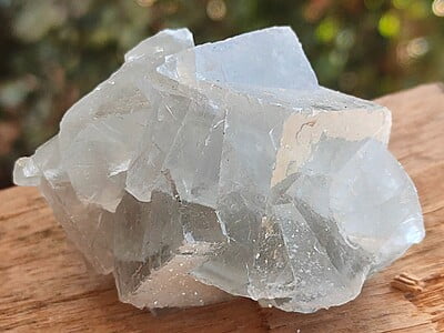 Specimen and specialty crystal sales